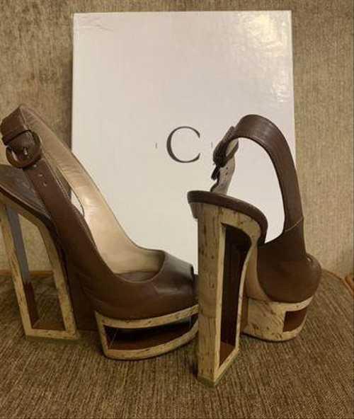Босоножки casadei 37