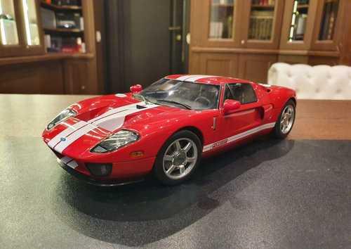 1:18 Autoart Ford GT Red/w stripes