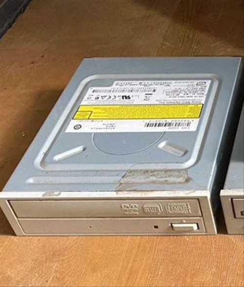 CD-rom CD-ромы