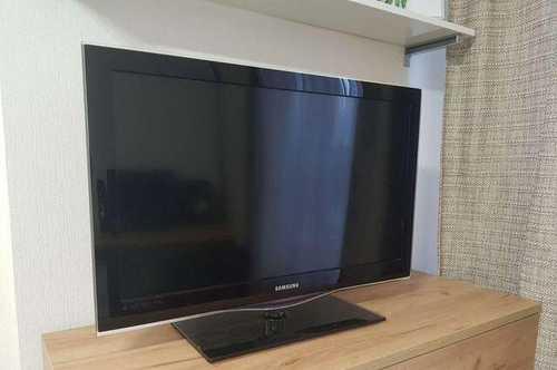Телевизор Samsung LE-32C650L1W