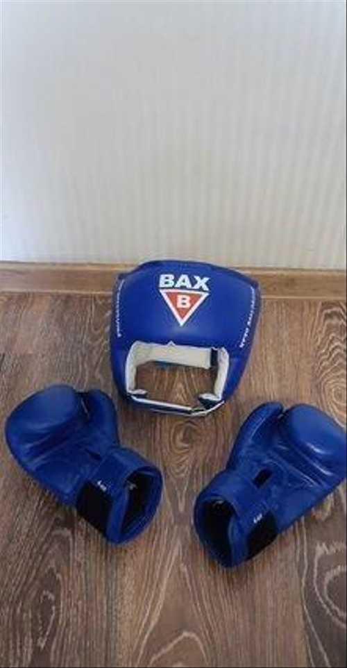 Детские шлем и перчатки боксерские