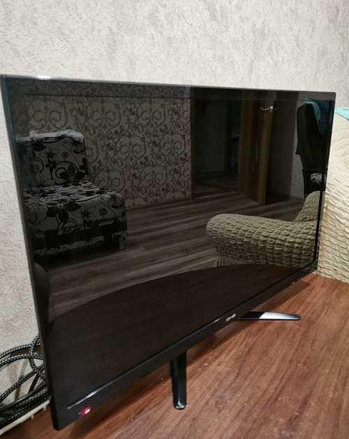 Телевизор DNS 32" (81 см) Led (S32DC1 чёрный)