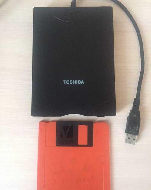 Внешний привод fdd - usb Toshiba