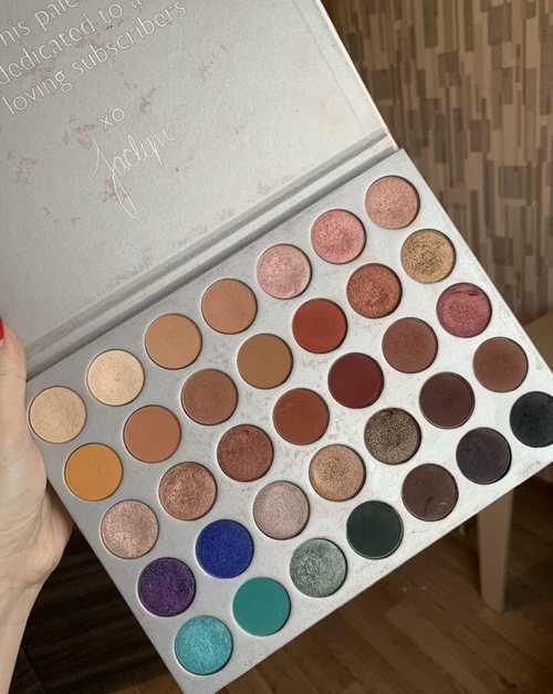 Тени morphe jaclyn hill