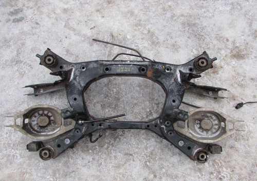 Подрамник задний Infiniti EX EX25 EX35