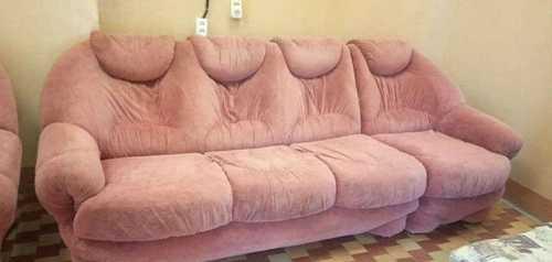 Набор мягкой мебели б.у. диван с креслом длина 247