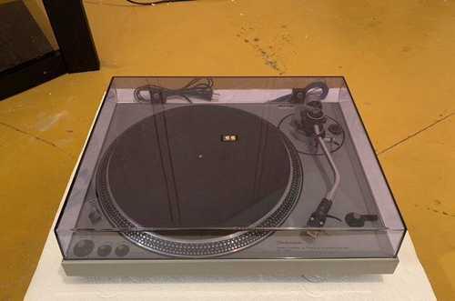 Проигрыватель винила Technics SL-1700 new