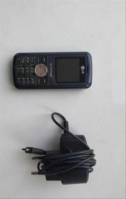 Телефон LG KP105