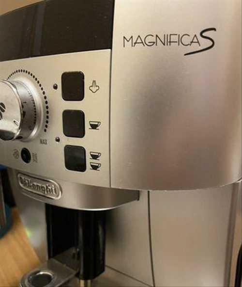 Кофемашина De'Longhi Magnifica