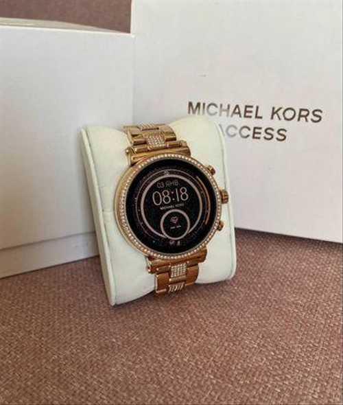 Смарт-часы Michael Kors Sofie DW7M2 (MKT5066)