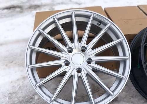 Диски R18 Vossen Silver S
