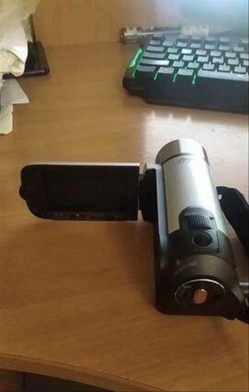 Продам видео камеру Б/У canon legria FS 306S