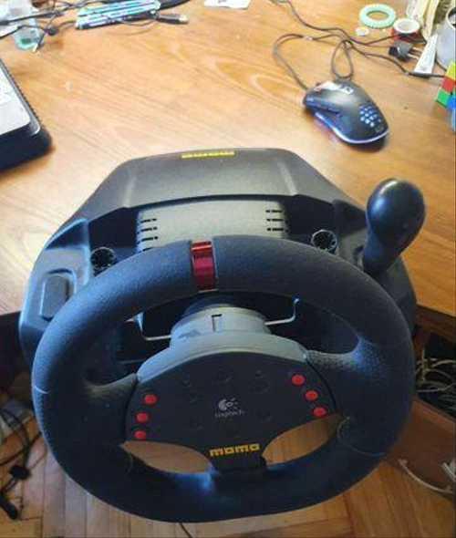 Руль logitech momo racing