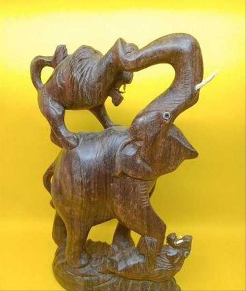 Статуэтка слон со львами дерево Индия