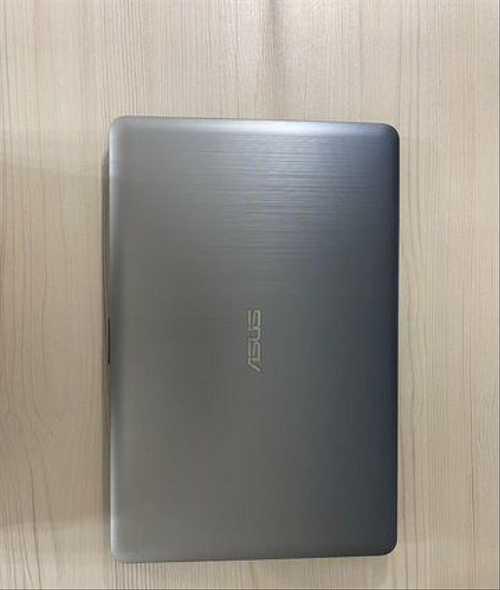 Ноутбук Asus R541U