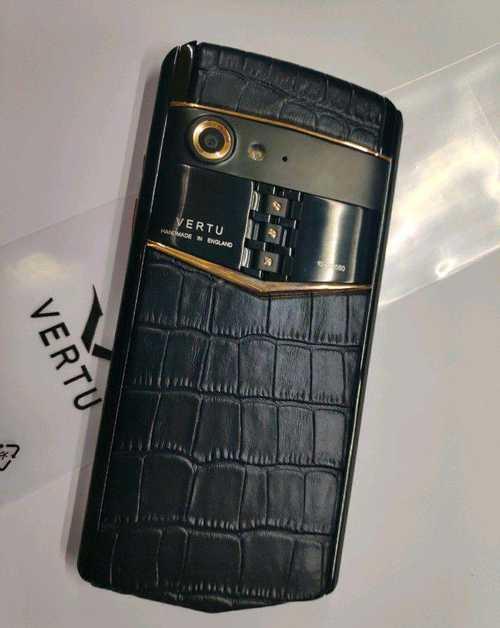 Vertu Aster P Black Gold Alligator 2018