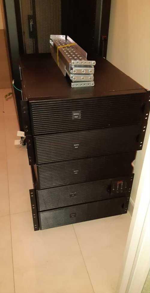 Surt10000XLI, APC Smart-UPS RT surt192xlbp