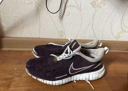 Кроссовки Nike free