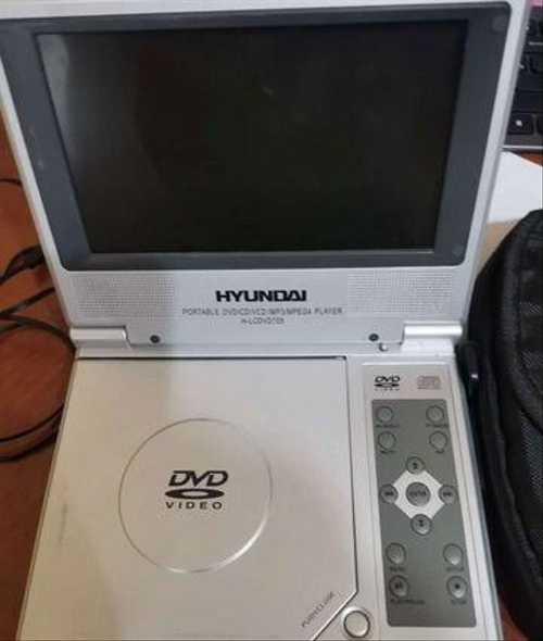 Портативный видеопроигрыватель Hyundai H-lcdvd705