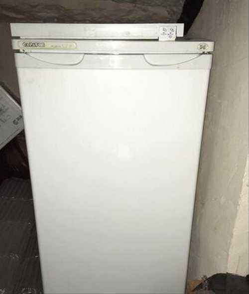Холодильник Саратов 1225М