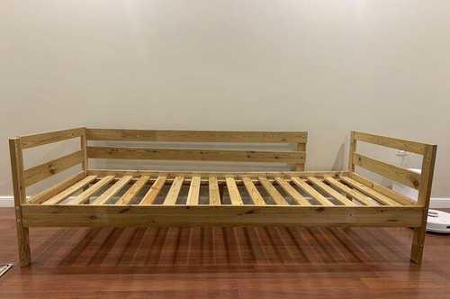 Кровать деревянная IKEA 90*200