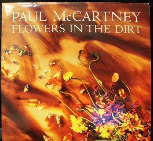 Paul lp. Альбом "Flowers in the Dirt". 1989 - Flowers in the Dirt. Flowers in the Dirt. 09. Flowers in the Dirt (1989).