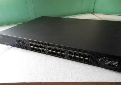 Коммутатор IBM System Storage SAN24B-4 Express