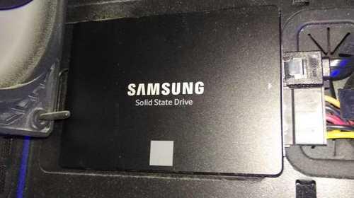 Samsung 860 EVO 500 Gb SSD