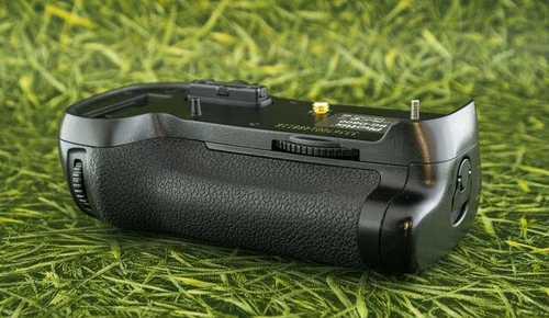Батарейный блок Phottix BG-D800 для Nikon D800