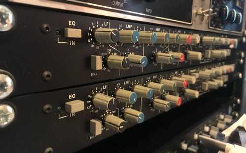 SSL 4000 две линейки Rhoades Audio Design