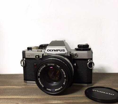 Olympus OM10 с объективом Olympus 50mm 1.8