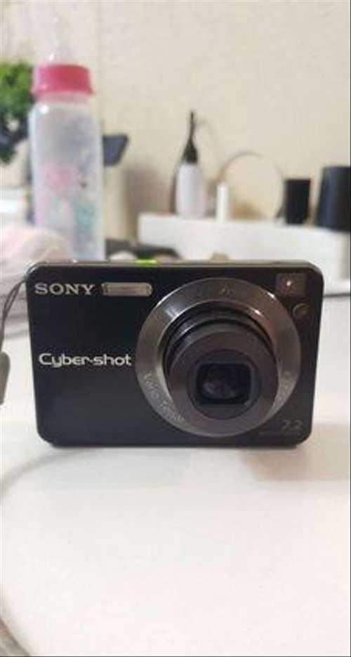 Компактный фотоаппарат sony cuber-shot