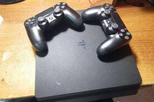 Sony PS4 1TB +7 игры
