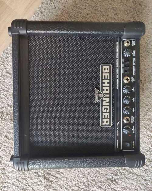 Комбоусилитель Behringer v-tone GM108