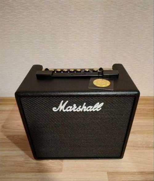 Комбик без. Комбоусилитель Маршал. Marshall code 25. Ключница комбик Marshall. Логотип Маршал для комбика.