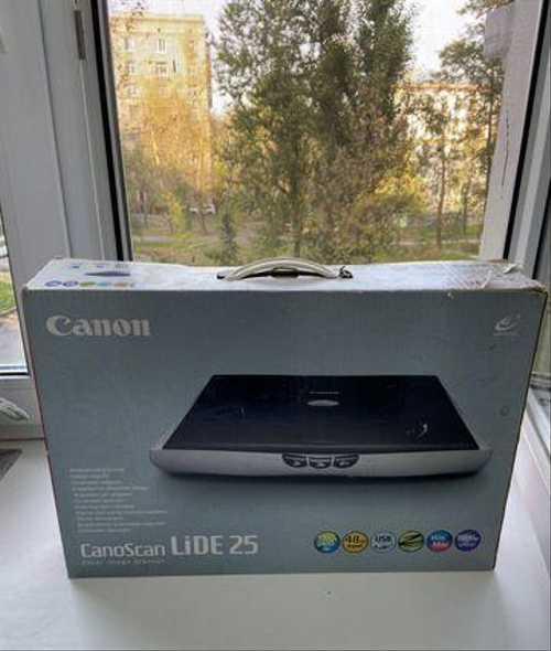 Сканер Canon CanoSkan Lide 25