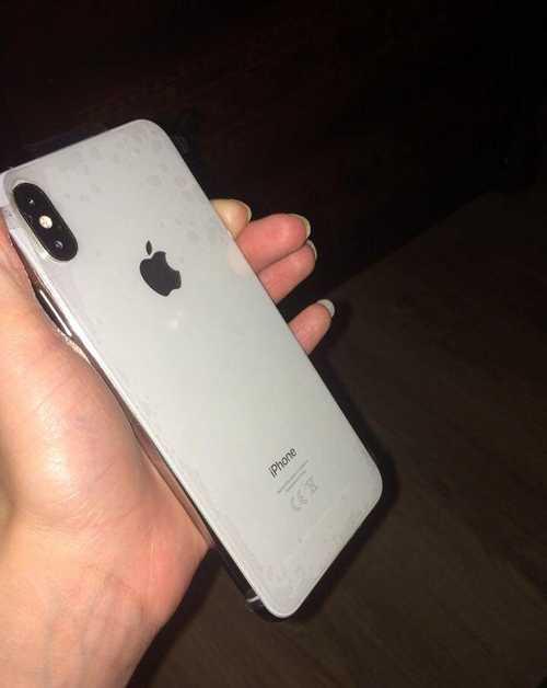 Телефон iPhone XS Max