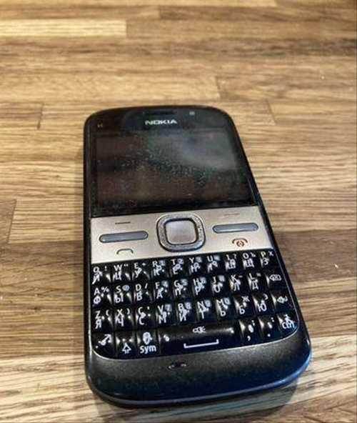 Телефон Nokia E5