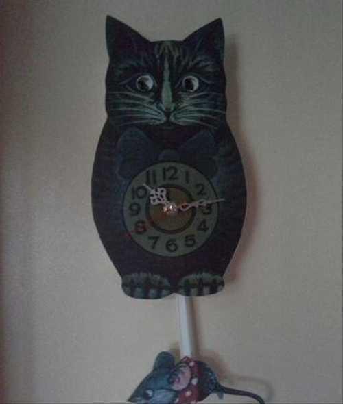 Часы ходики кошка с бегающими глазами