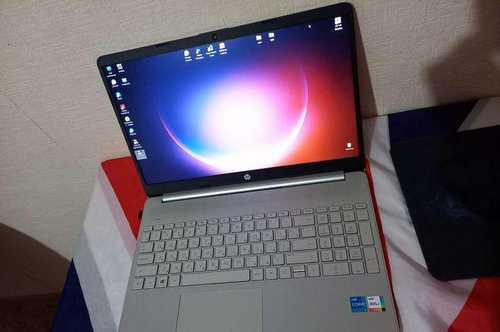 Ноутбук HP Laptop 15s-fq2000ur