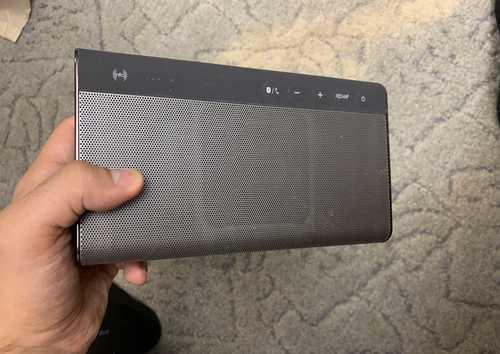 Портативная колонка creative sound blaster roar