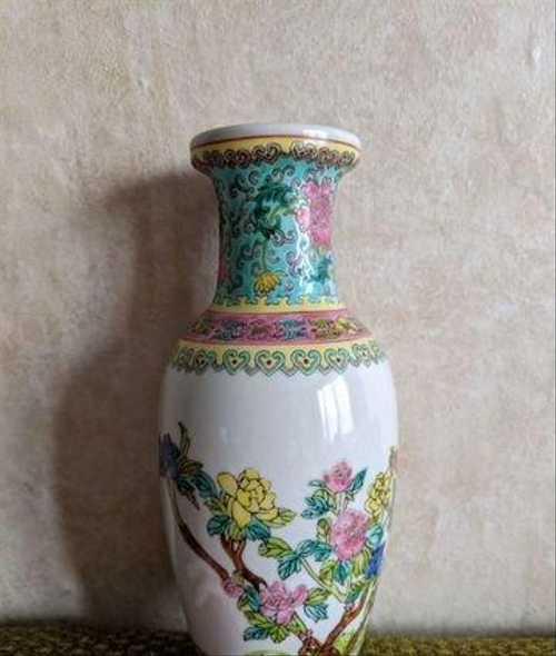 Китайская винтажная фарфоровая ваза