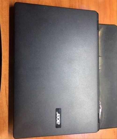 Продам офисный ноутбук Aser es1-731