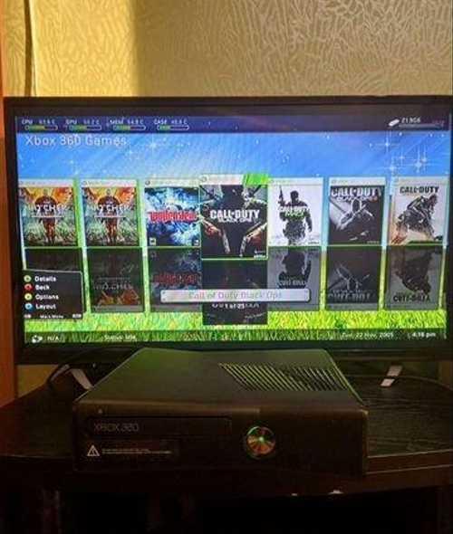 Xbox 360S freeboot 250г 2 джойстика