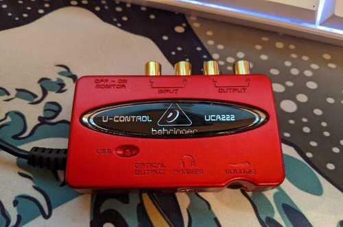 Звуковая карта Behringer UCA222