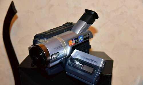 Видеокамера Digital8 Sony DCR-TRV140E