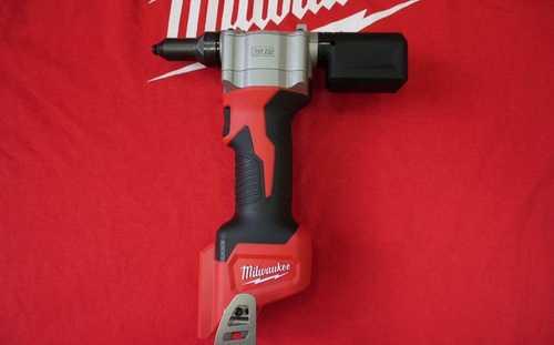 Заклепочник milwaukee 2550-20 M12 fuel