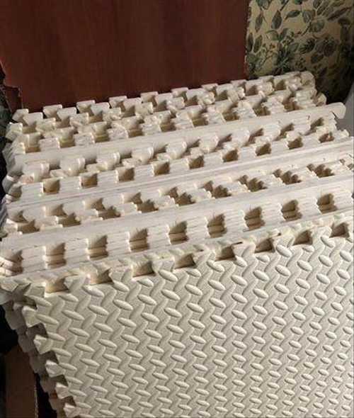 Бежевые коврики-пазлы из вспененного полимера