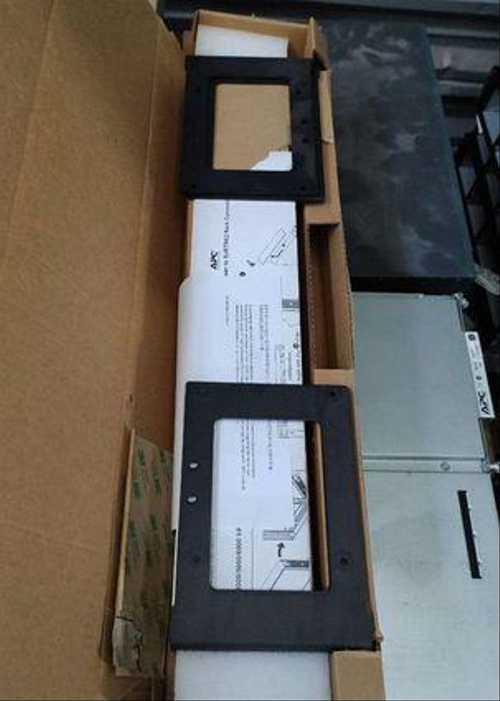 Монтажный комплект для ибп APC Smart-UPS RT 3/5/7