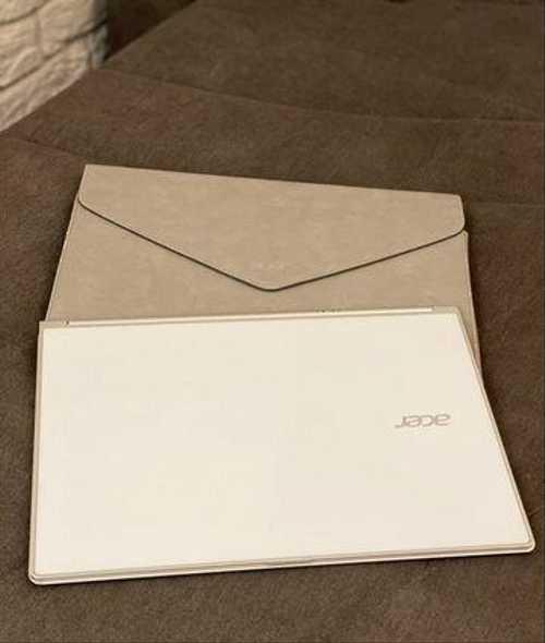 Ультратонкий белый ноутбук Acer S7